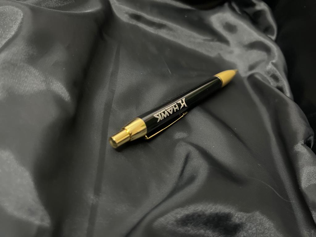 Luxury iconic pen – custom hub